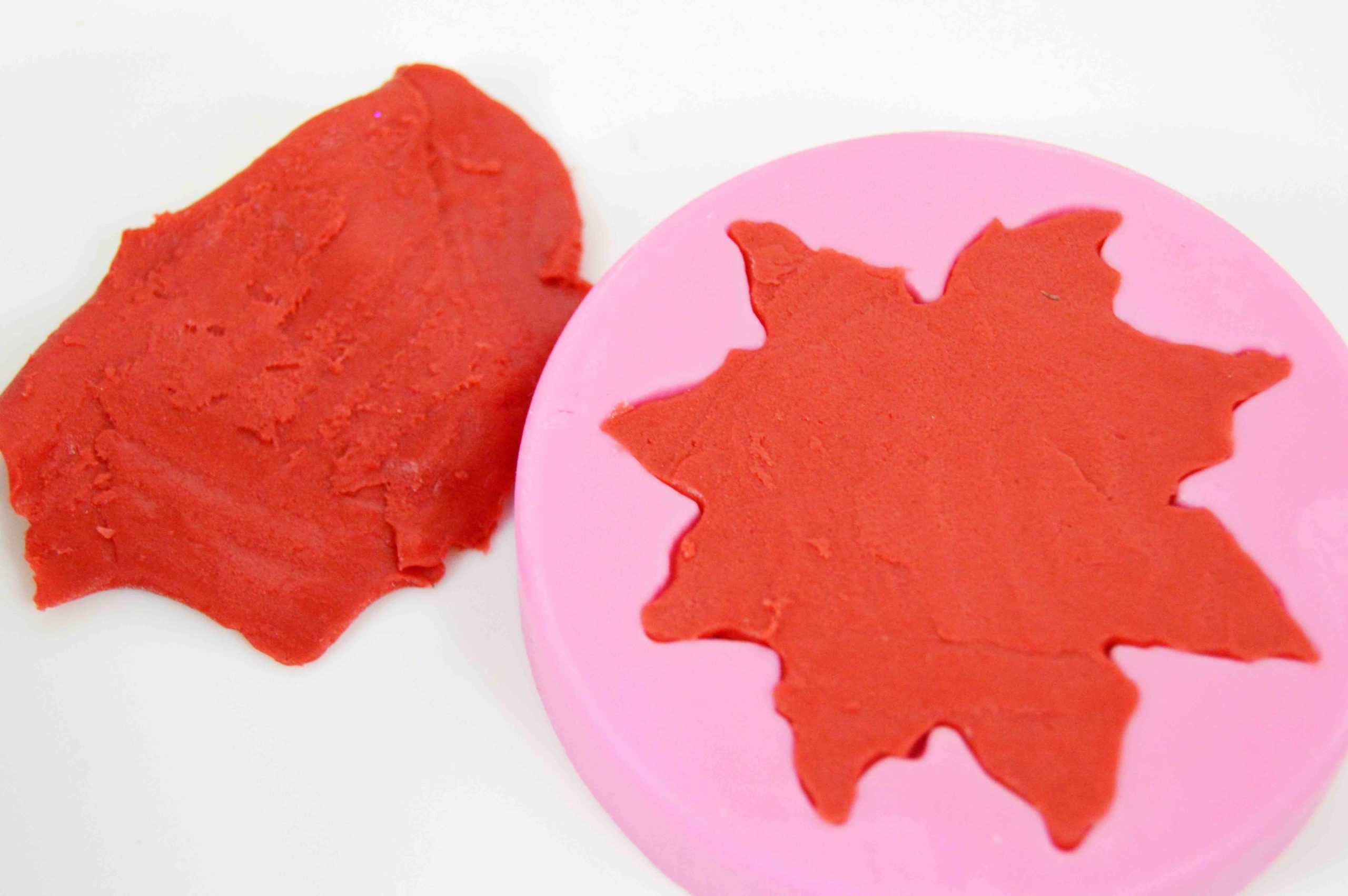 Rose de Noël Poinsettia en isomalt 😍 PLANETE GATEAU BLOG