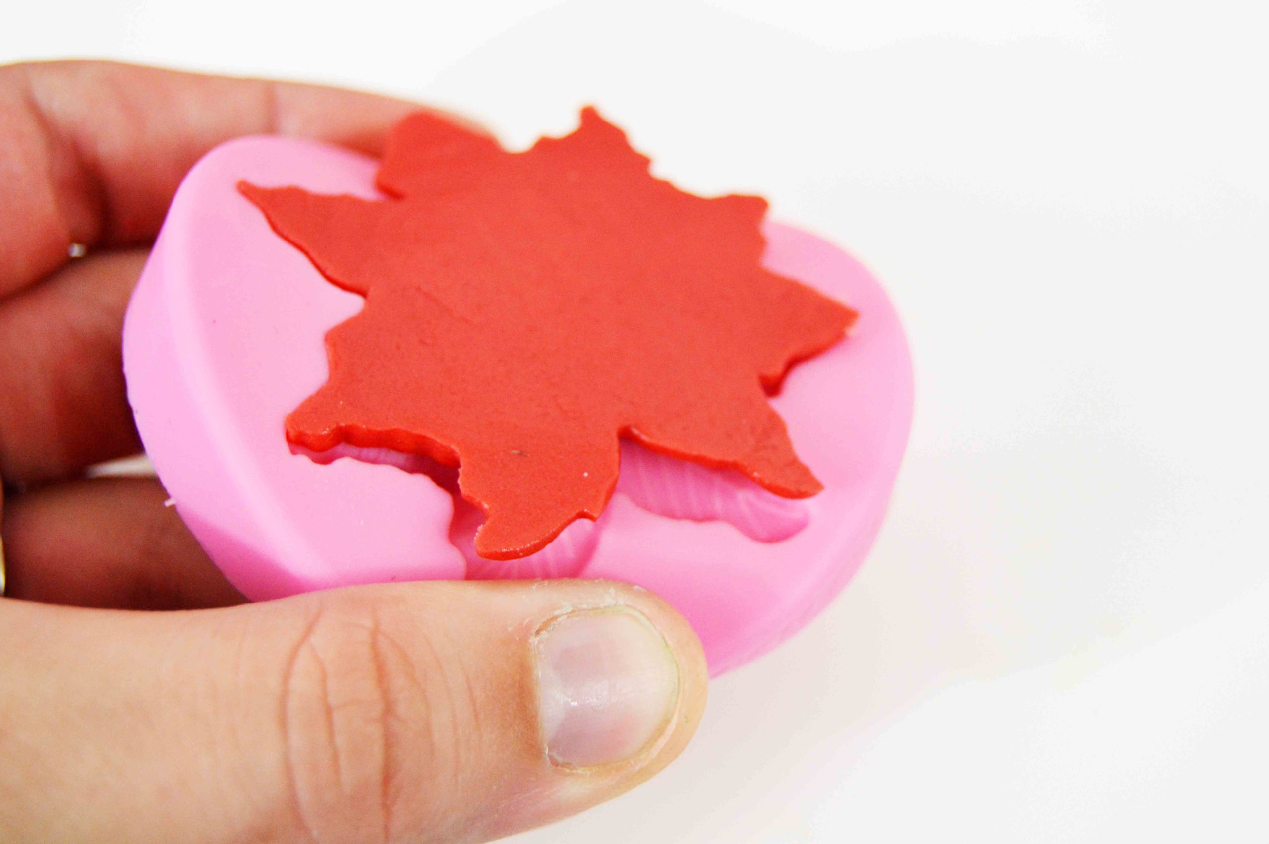 Rose de Noël Poinsettia en isomalt 😍 PLANETE GATEAU BLOG